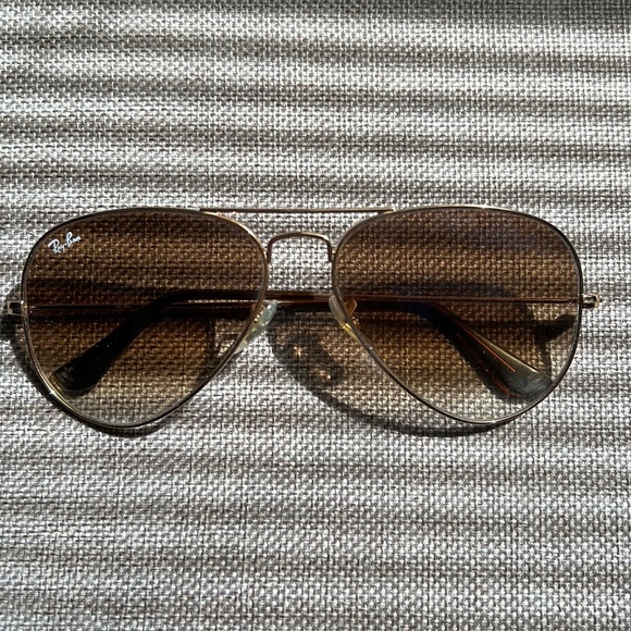 Ray-Ban | Accessories | Ray Ban Classic Brown Aviators | Poshmark